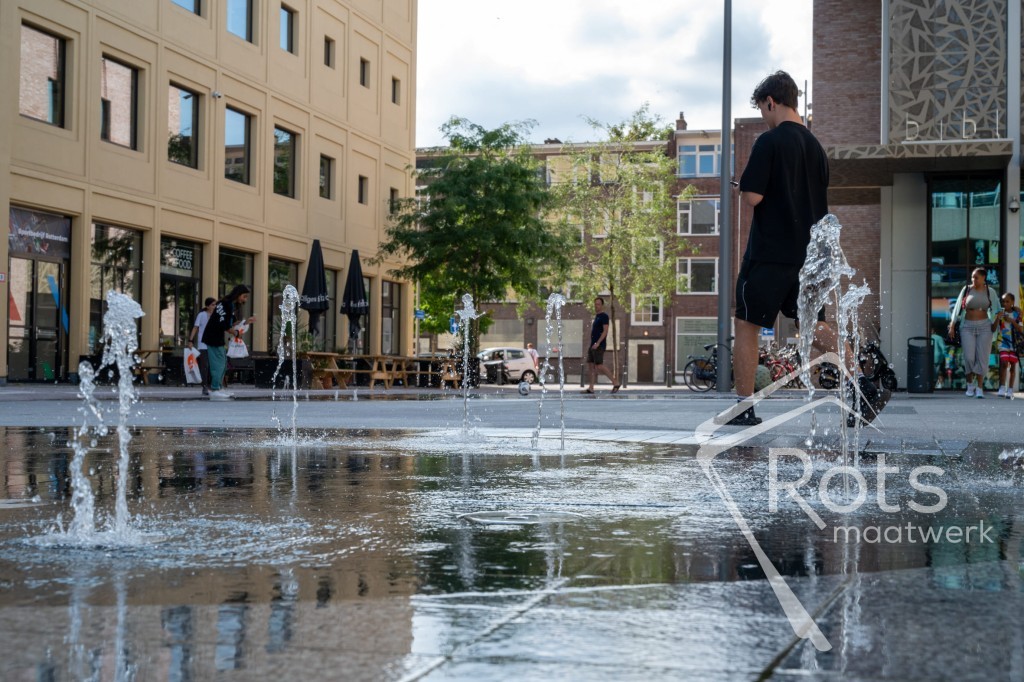 Waterplein Annie M.G. Schmidtplein Rotterdam – Rots Maatwerk – Laten we ...