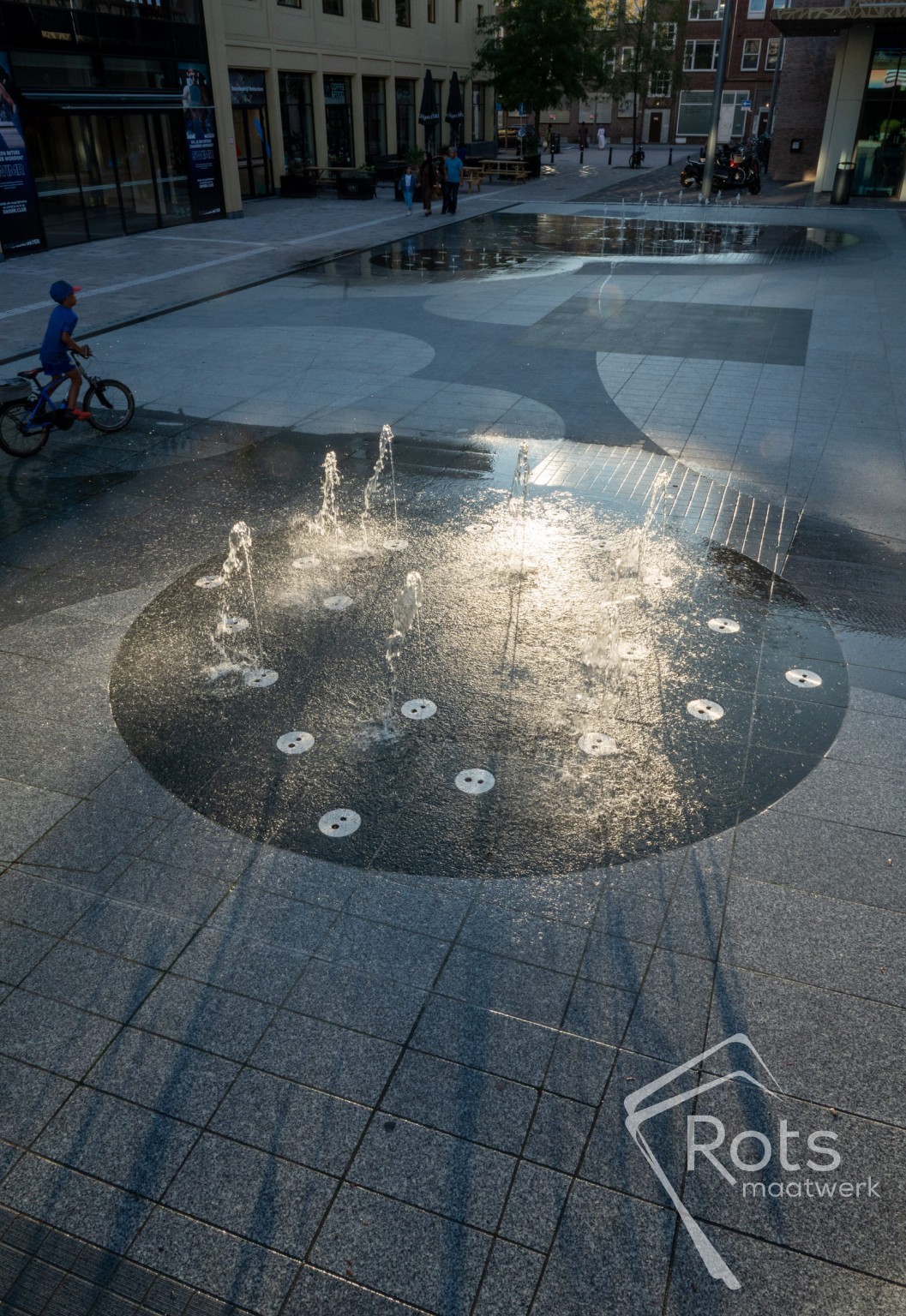 Waterplein Annie M.G. Schmidtplein Rotterdam – Rots Maatwerk – Laten we ...